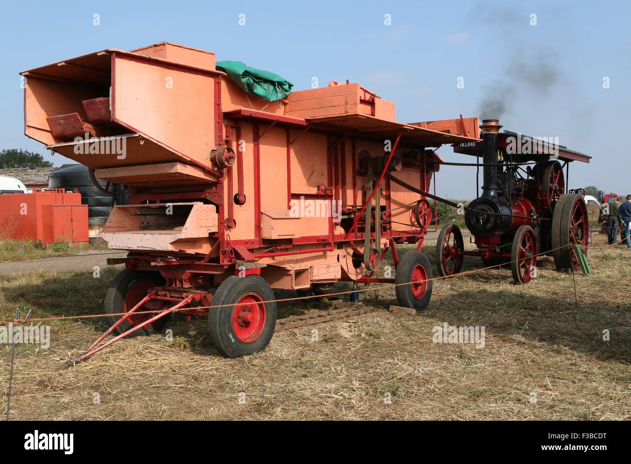 Marshall Thresher driven by Burrell traction engine Stock Photo - Alamy