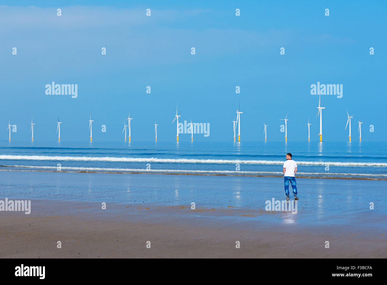 Redcar beach hi-res stock photography and images - Alamy