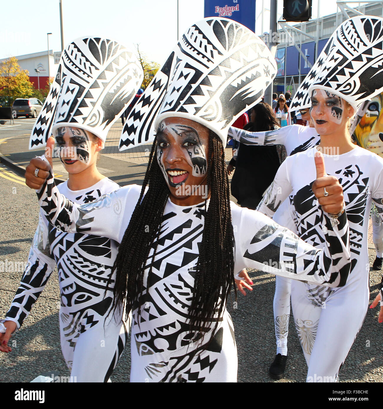 Tongan dance hi-res stock photography and images - Alamy