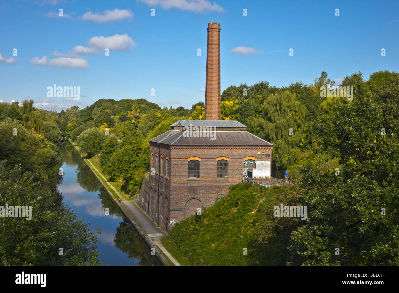 Smethwick canal pumping station Stock Photo - Alamy