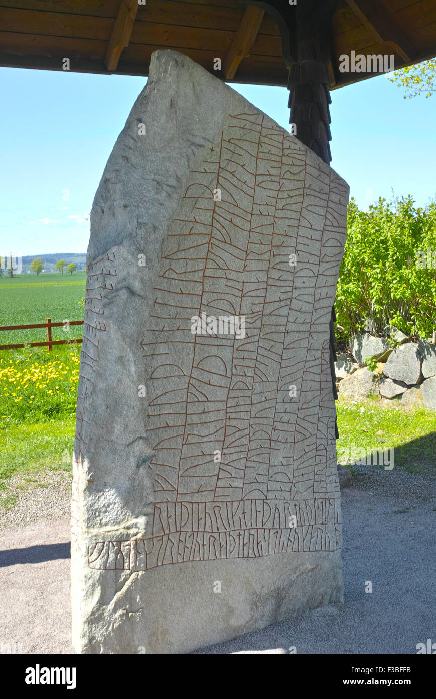 Rune stone rök hi-res stock photography and images - Alamy