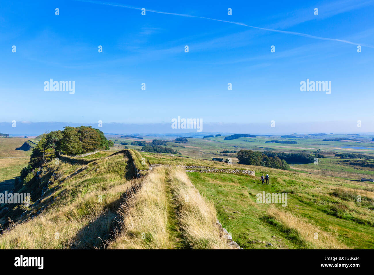 Walkers at Hadrian's Wall near Housesteads Roman Fort, Northumberland ...