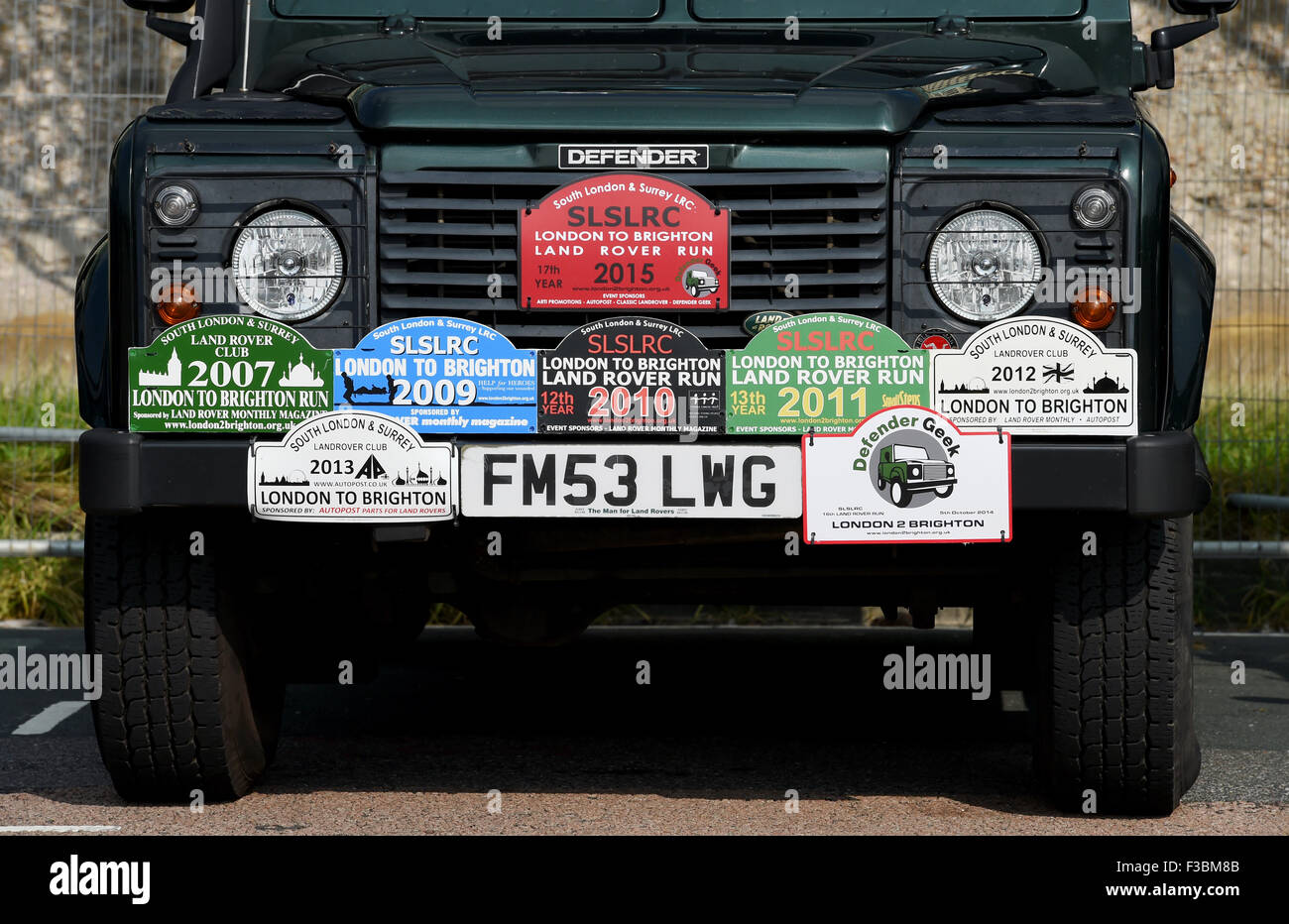 Brighton UK Sunday 4th October 2015 - Hundreds of Land Rover and Range ...