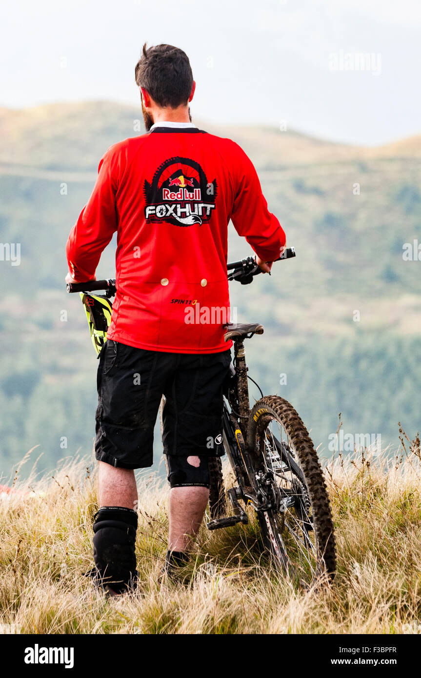 Red bull jacket hi-res stock photography and images - Alamy