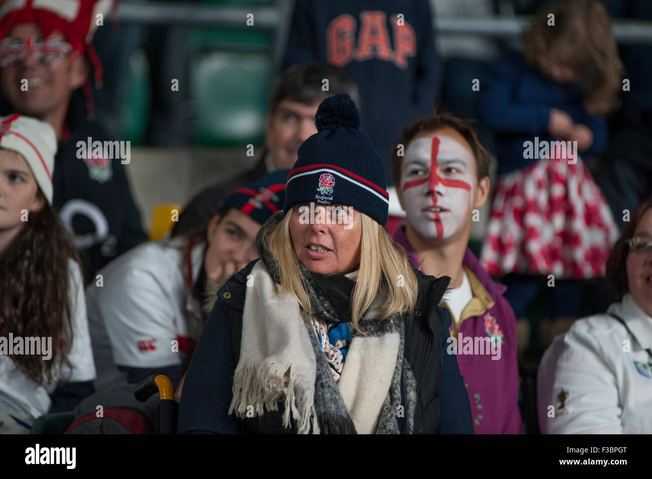 English rugby face paint hi-res stock photography and images - Alamy
