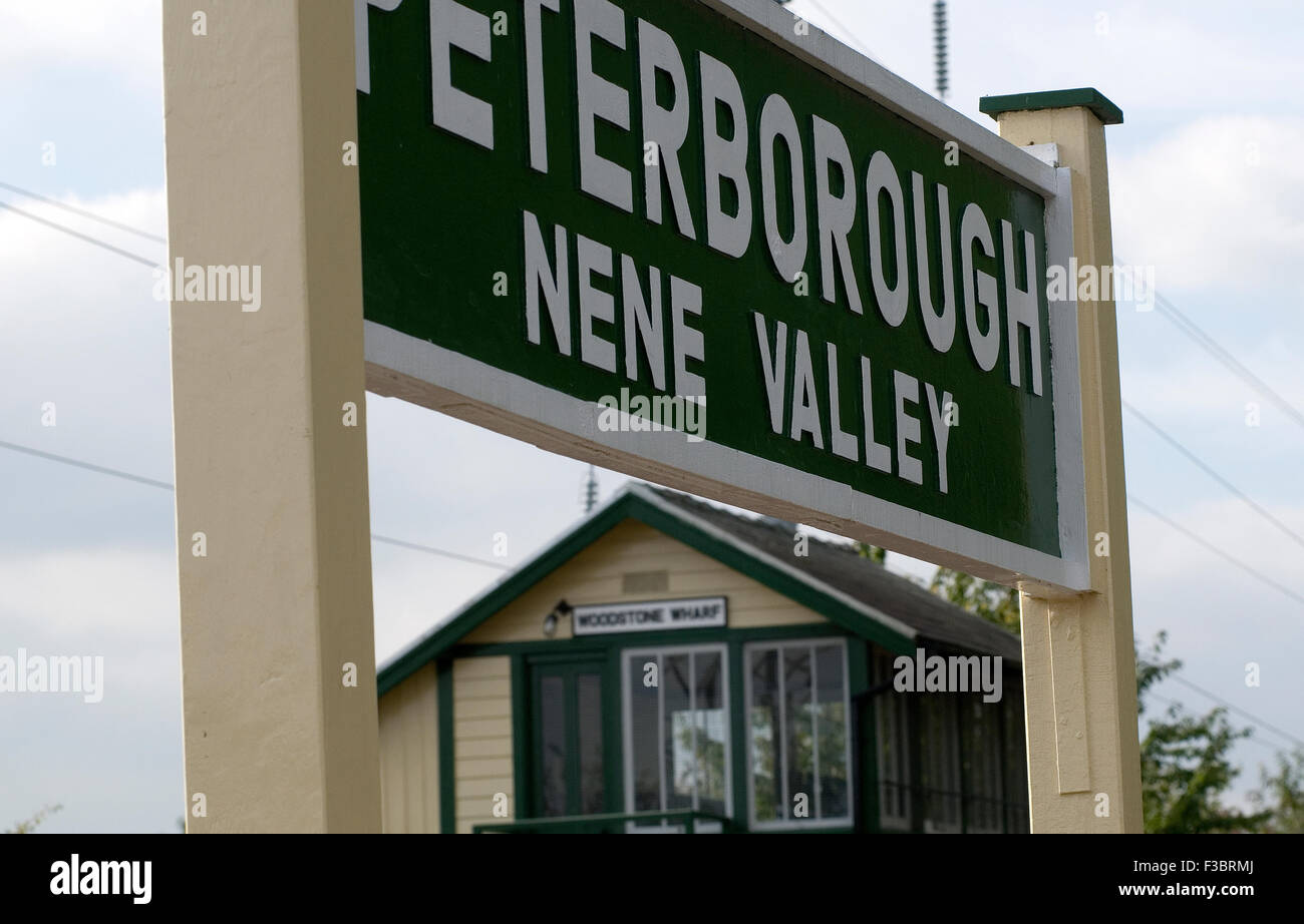 Norton bridge junction hi-res stock photography and images - Alamy