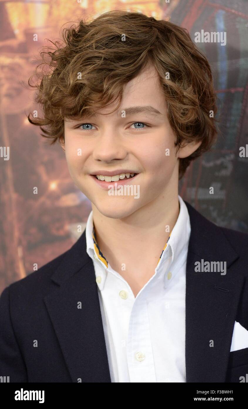New York, NY, USA. 4th Oct, 2015. Levi Miller at arrivals for PAN ...