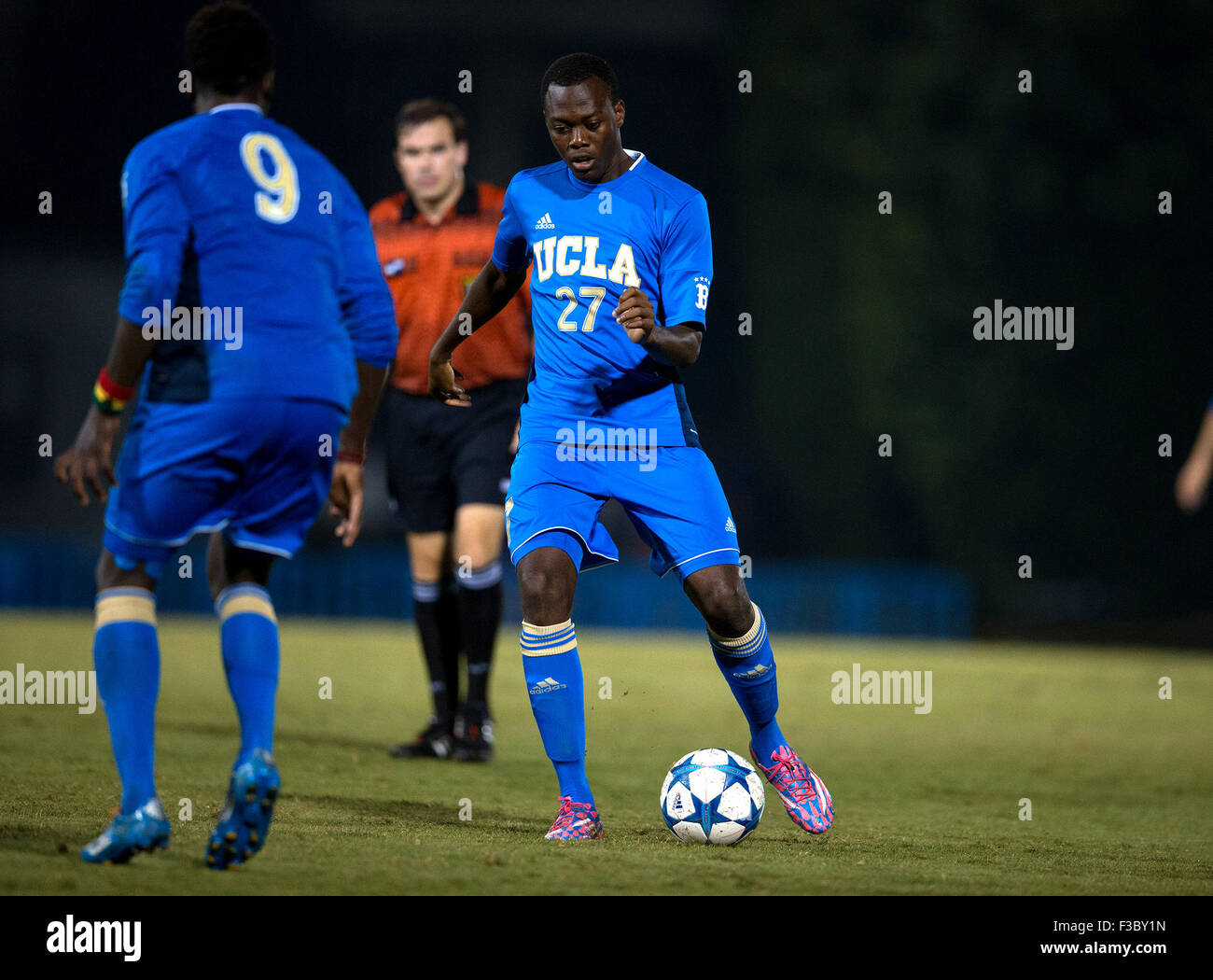 Los Angeles, CA, USA. 27th Sep, 2015. UCLA forward (27) Abdullah Adam ...