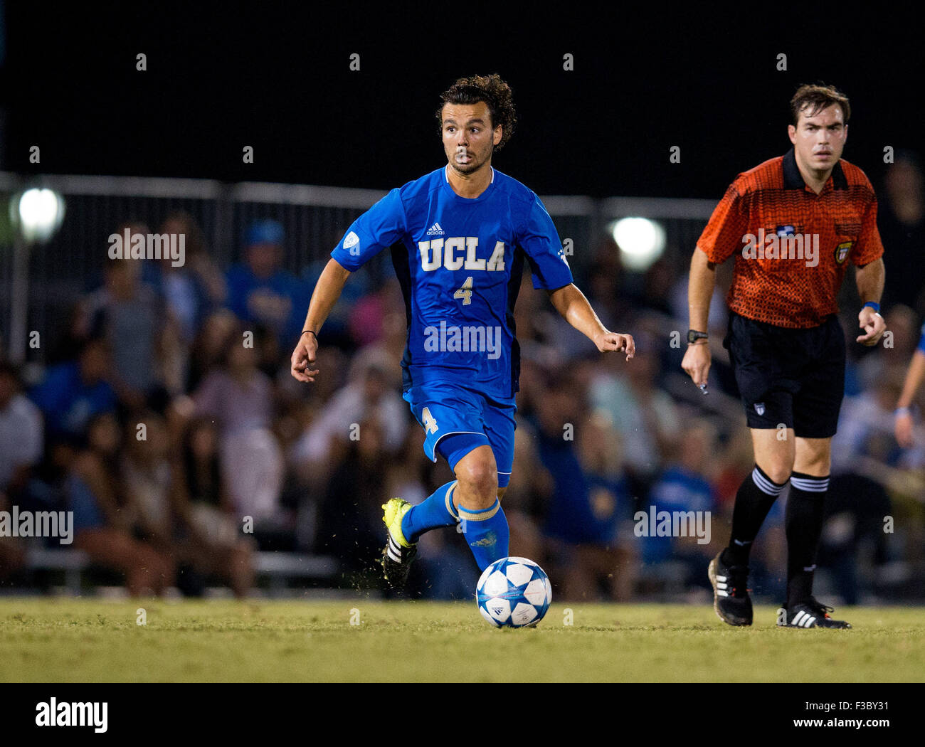 Los Angeles, CA, USA. 27th Sep, 2015. UCLA midfielder (4) Grady Howe in ...