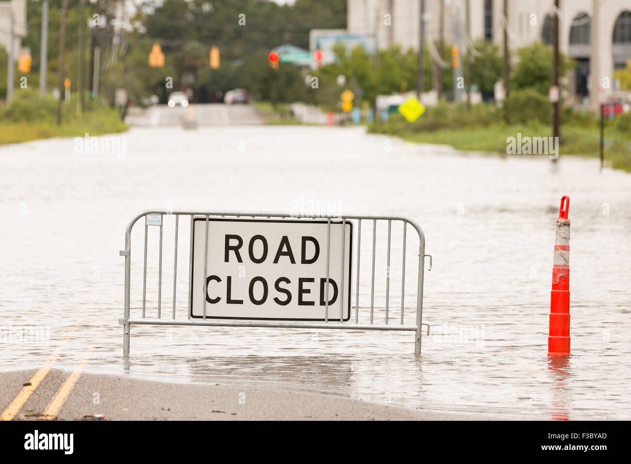 Charleston, South Carolina, USA. 4th October, 2015. A road closed sign ...