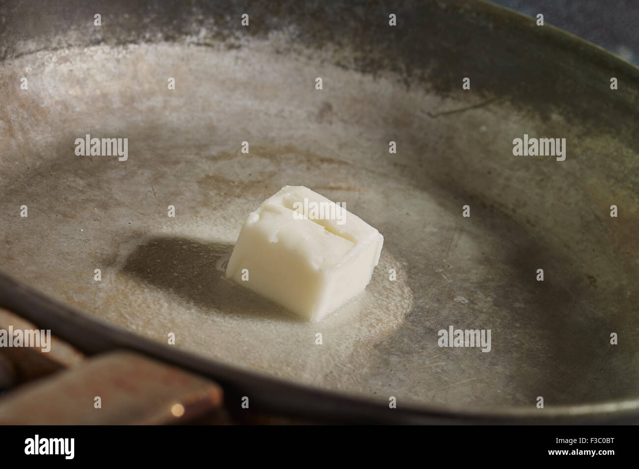 Melting in the heat hi-res stock photography and images - Alamy