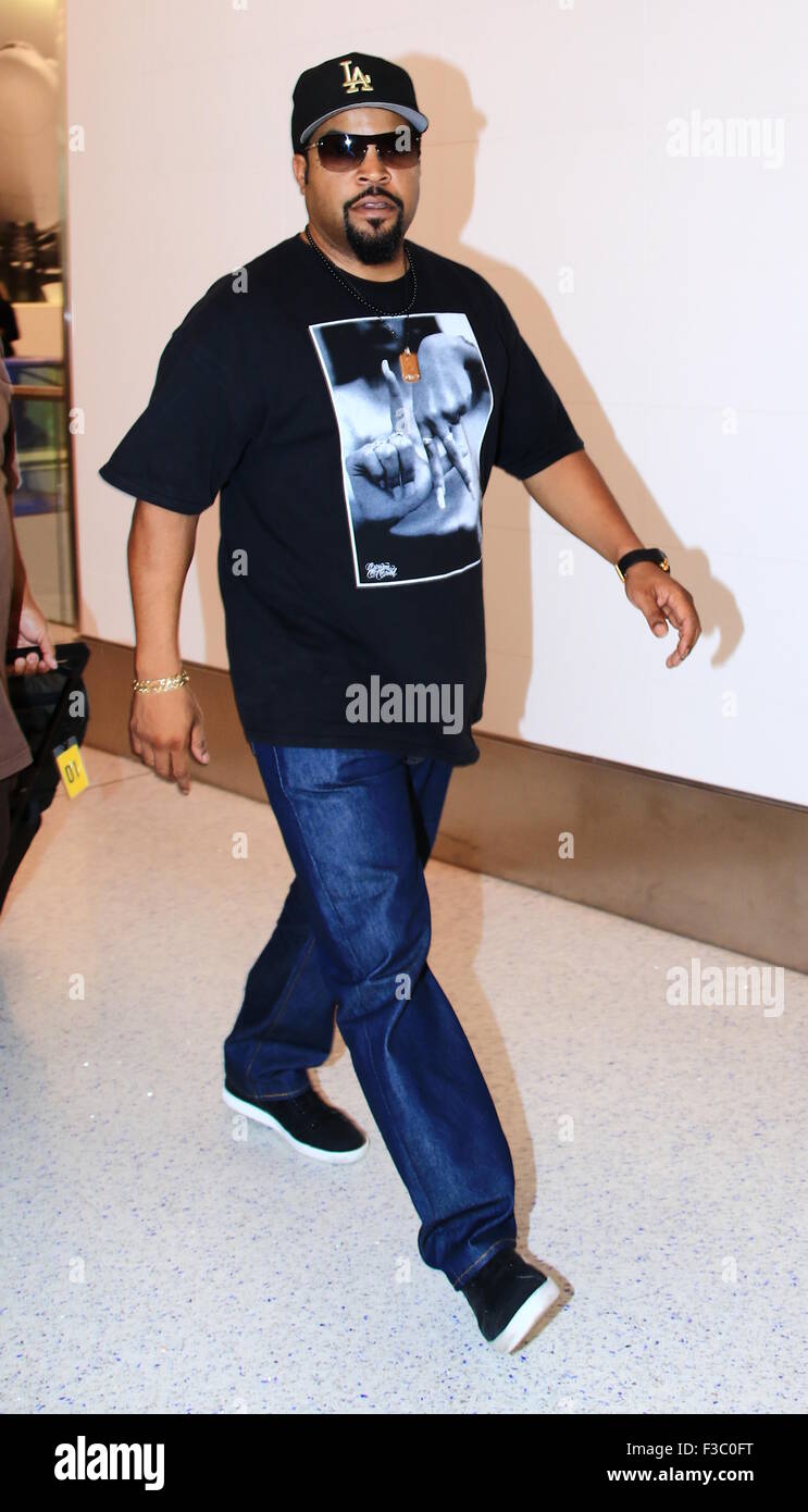 Ice cube rapper hi-res stock photography and images - Alamy