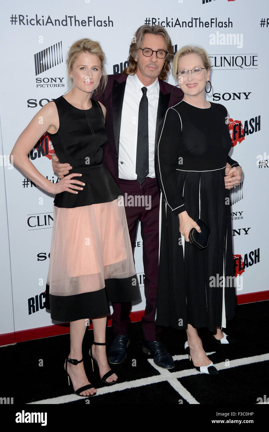 New York premiere of 'Ricki And The Flash' at AMC Lincoln Square ...