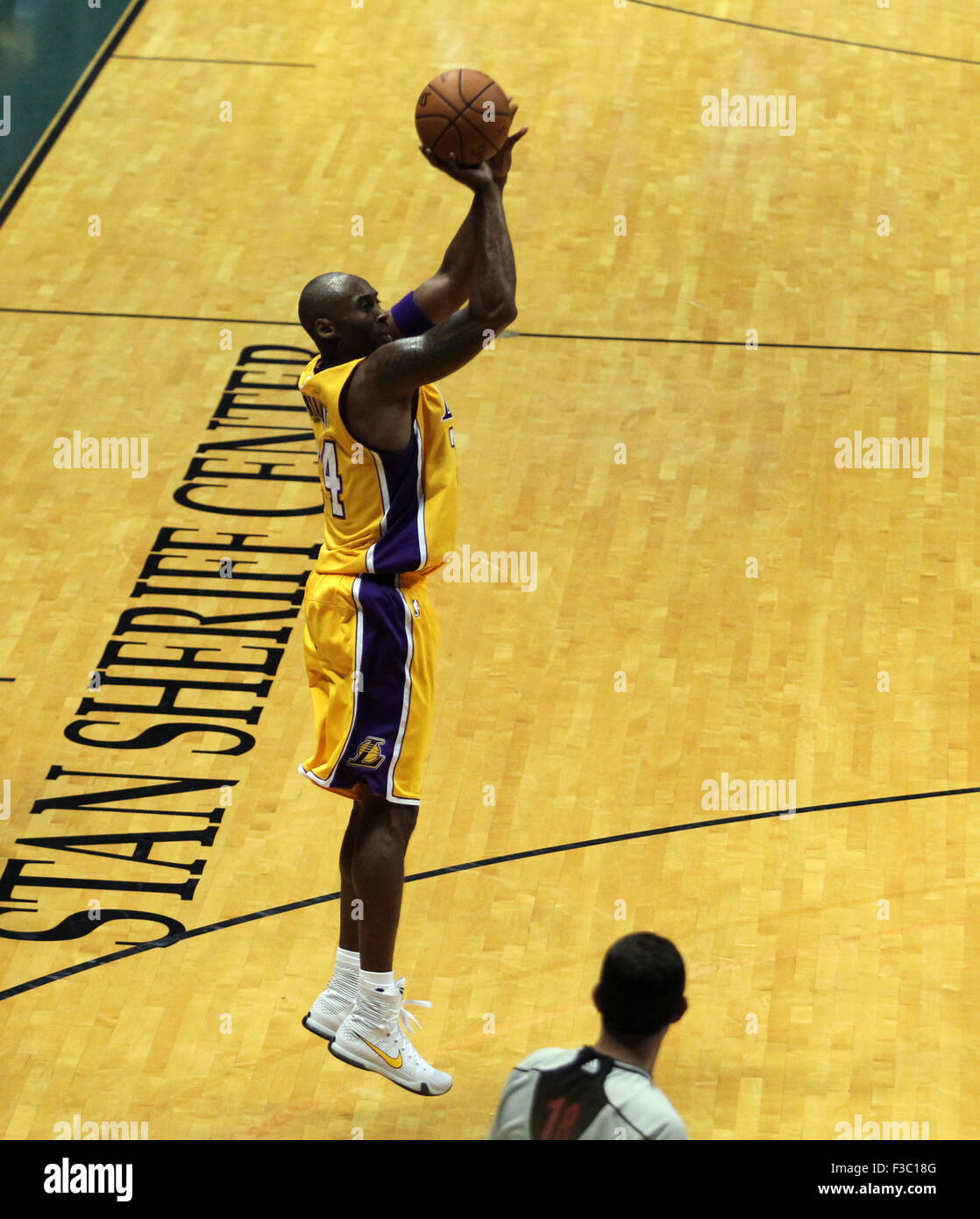 October 4, 2015 - Los Angeles Lakers guard Kobe Bryant #24 takes shot ...