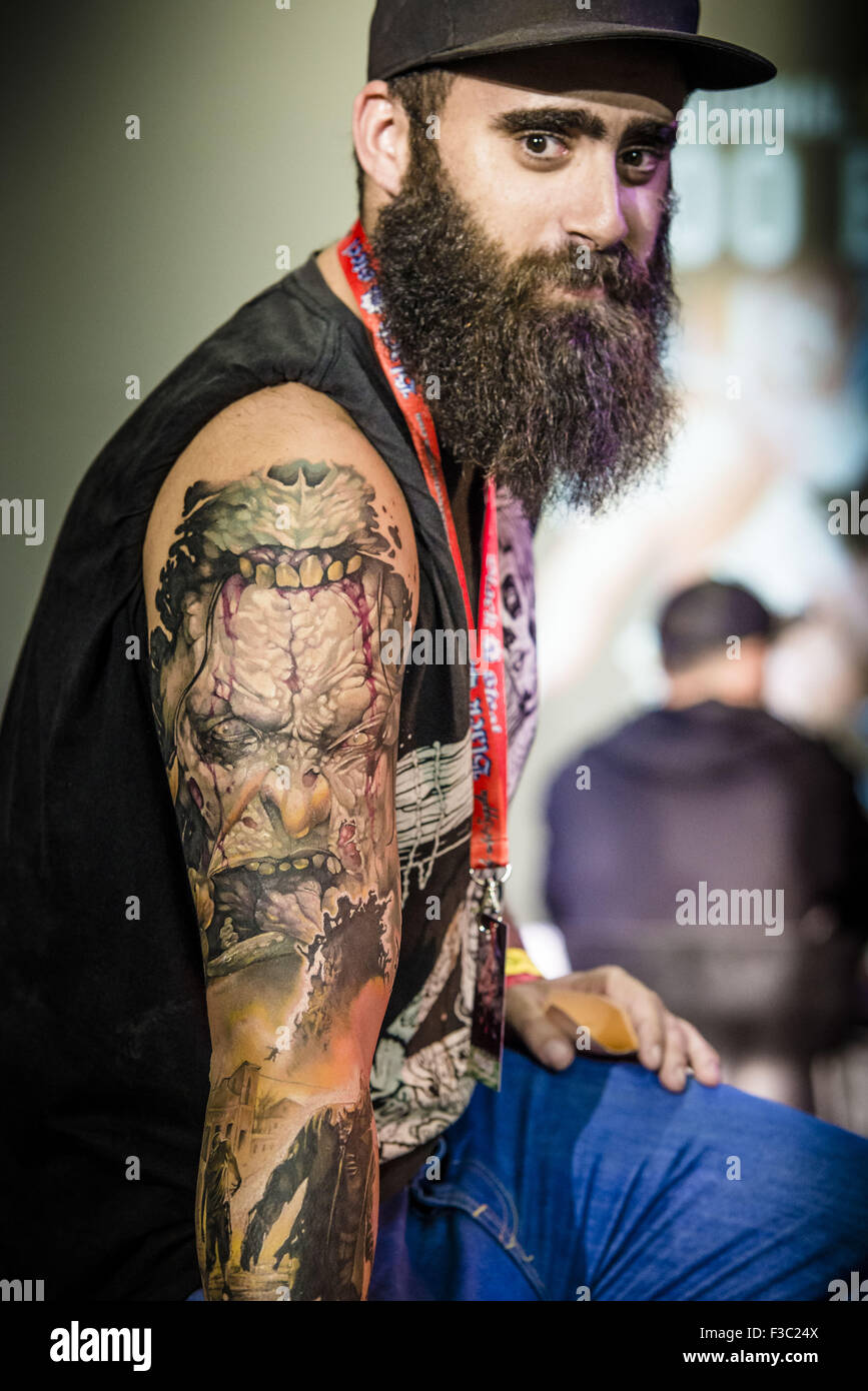 Barcelona, Catalonia, Spain. 4th Oct, 2015. A male Tattoo contestant ...