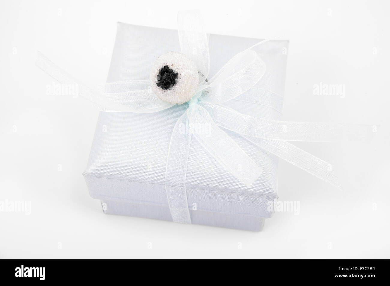 Simple package hi-res stock photography and images - Alamy