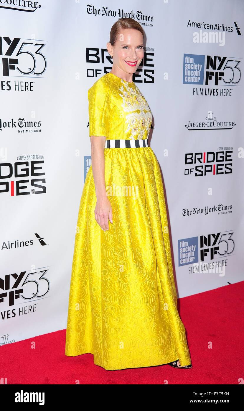 Bridge Spies 2015 Amy Ryan High Resolution Stock Photography and Images - Alamy