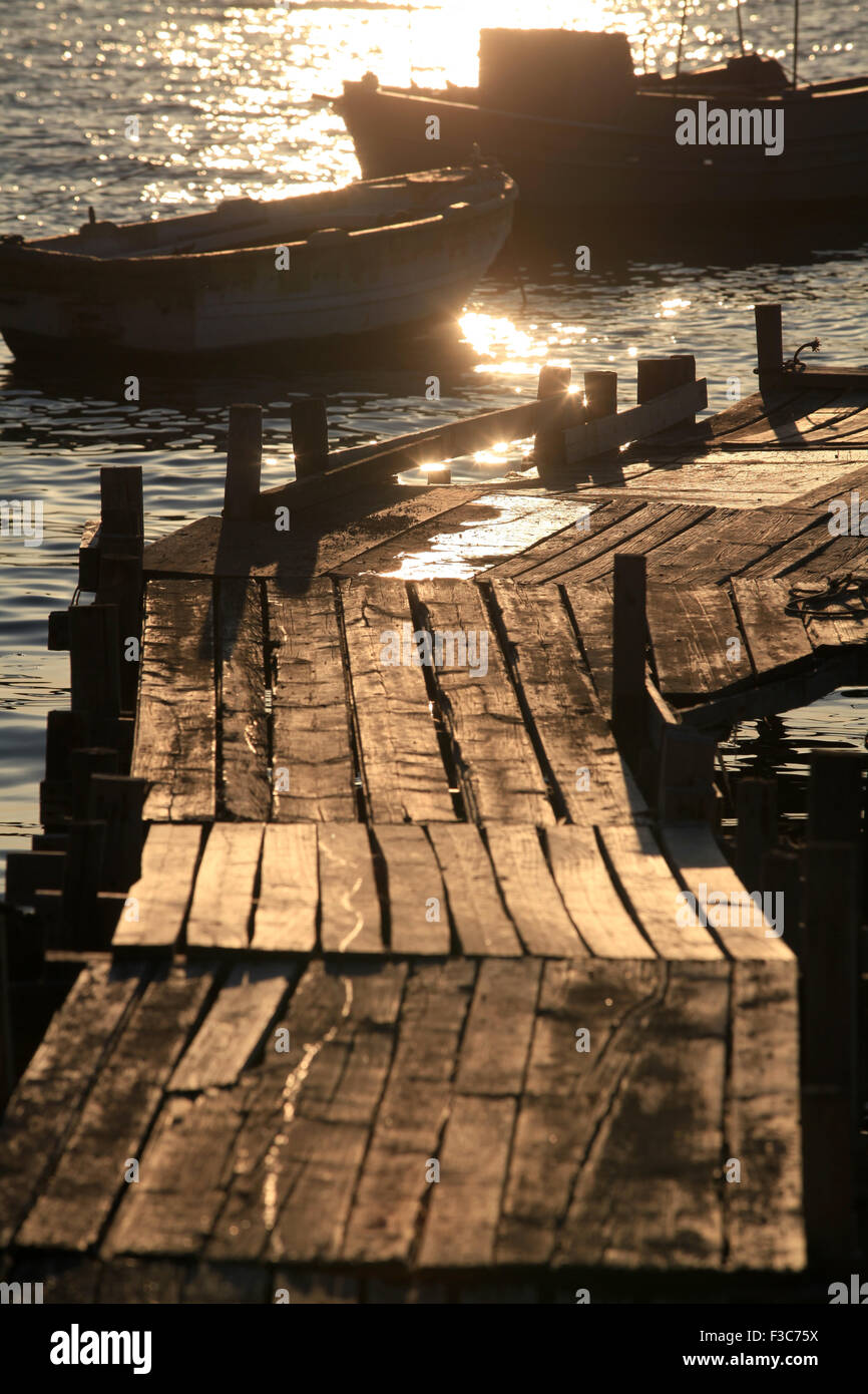 Empty wooden boats hi-res stock photography and images - Alamy