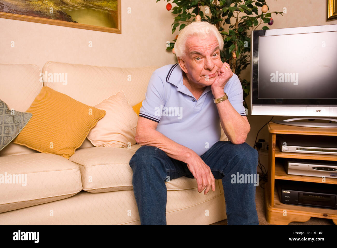 Barry cryer at home hi-res stock photography and images - Alamy