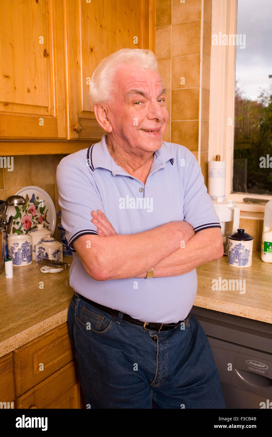 Barry cryer hi-res stock photography and images - Alamy