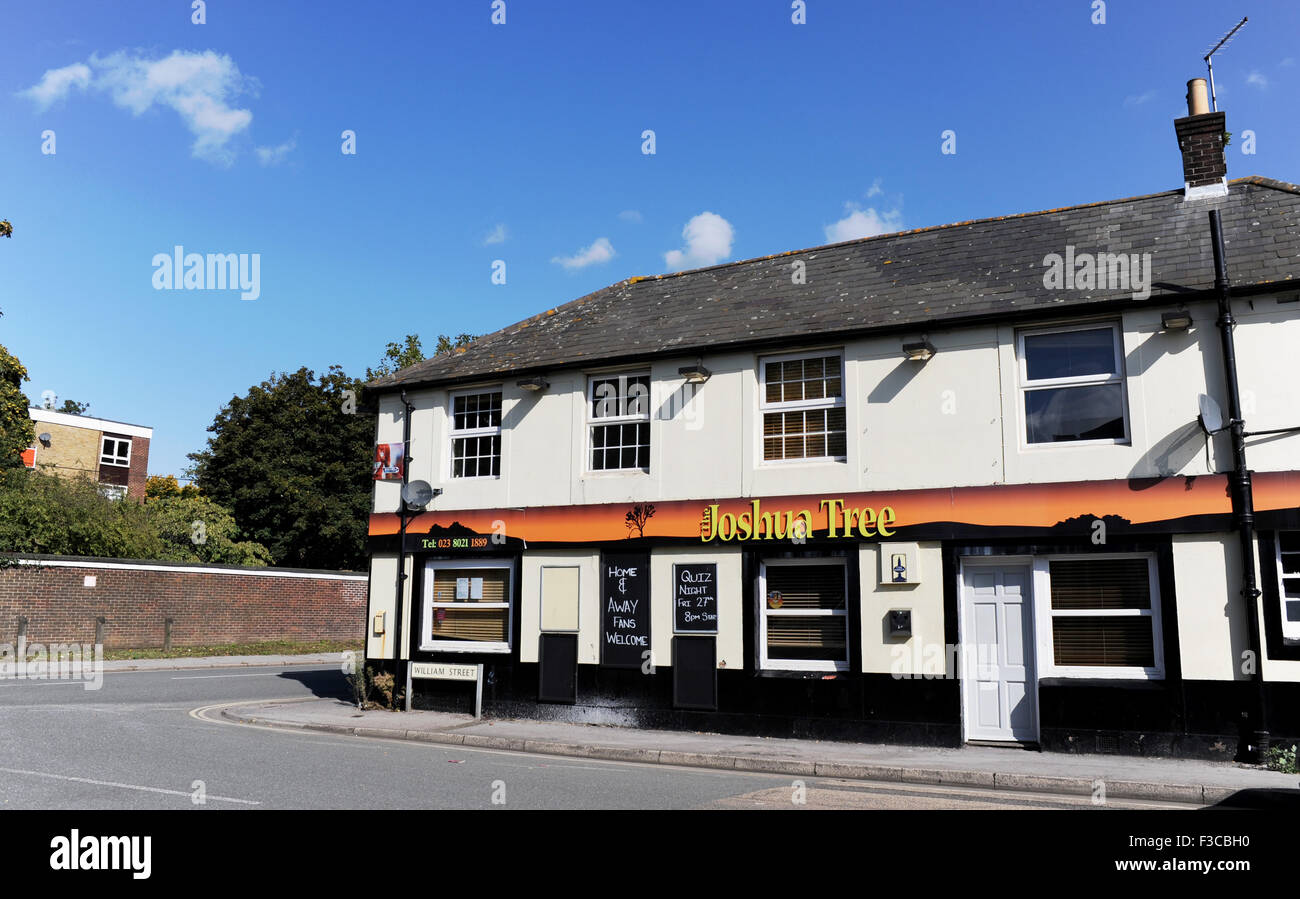 Southampton pub hi-res stock photography and images - Alamy