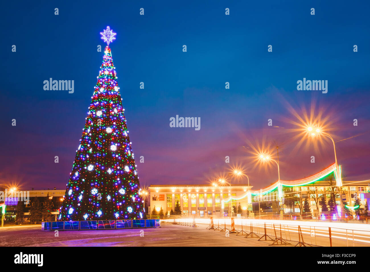 Main Christmas Tree And Festive Illumination On Lenin Square In Gomel ...