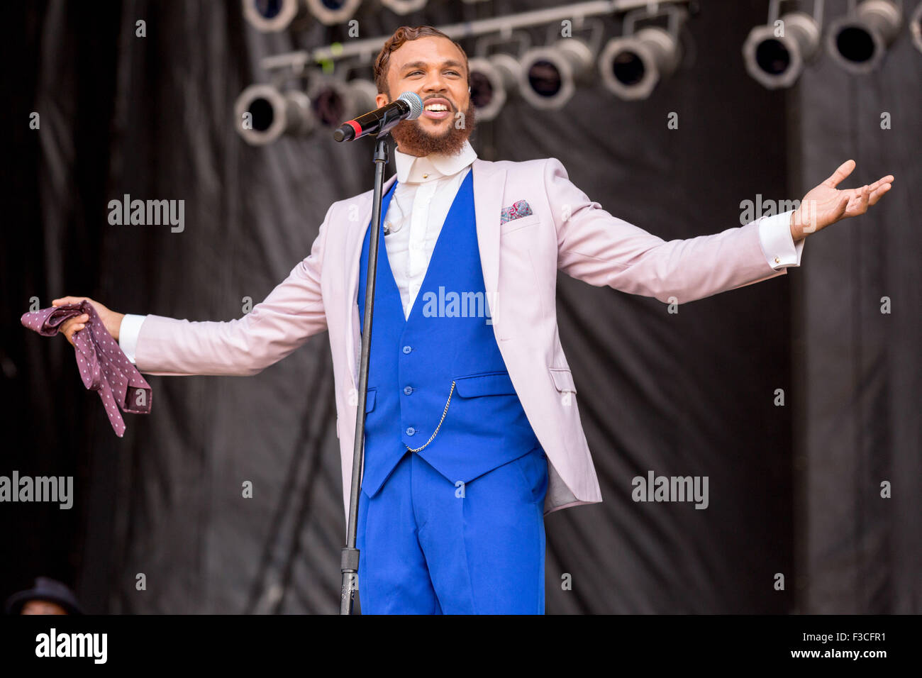 Jidenna hi-res stock photography and images - Alamy