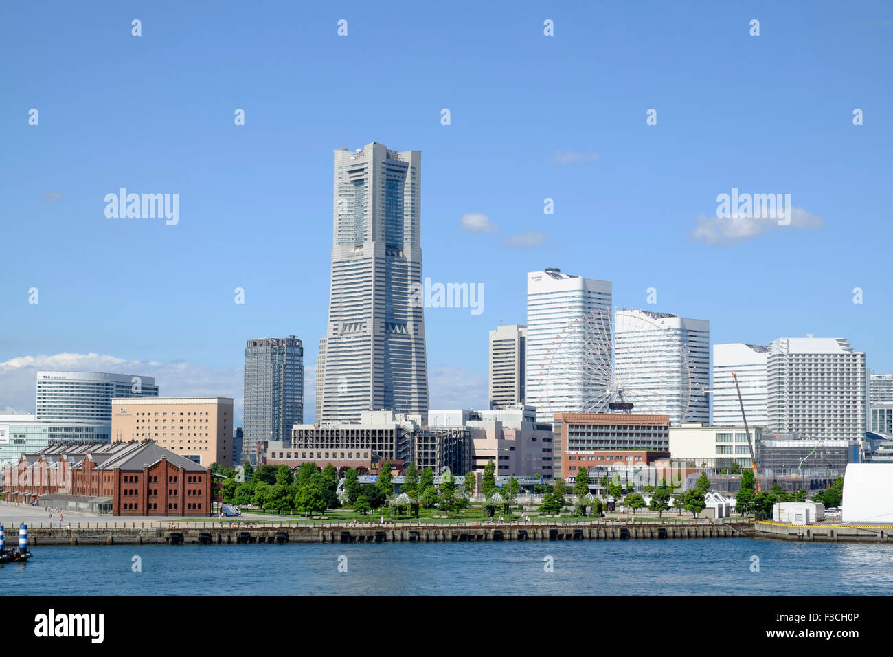 Landmark Tower and skyline of modern Minato Mirai district of Yokohama ...