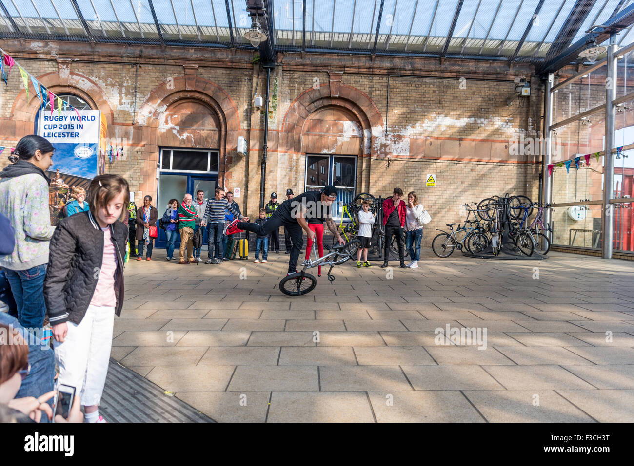 Trick cycle hi-res stock photography and images - Alamy