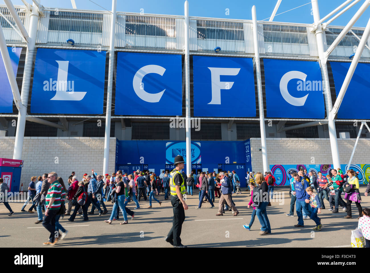Police and fans outside the ground hi-res stock photography and images ...