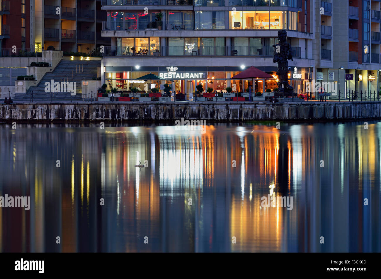 Restaurant, Royal Victoria Dock, London Borough of Newham, London E16 ...