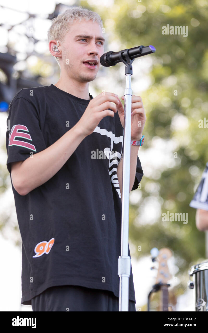 Austin, Texas, USA. 4th Oct, 2015. Singer OLLY ALEXANDER of Years ...