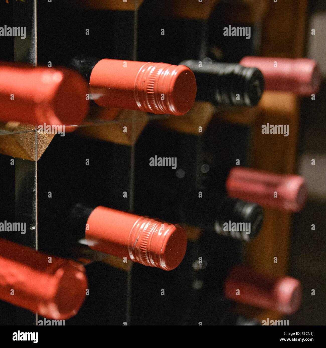 Winecellars hi-res stock photography and images - Alamy