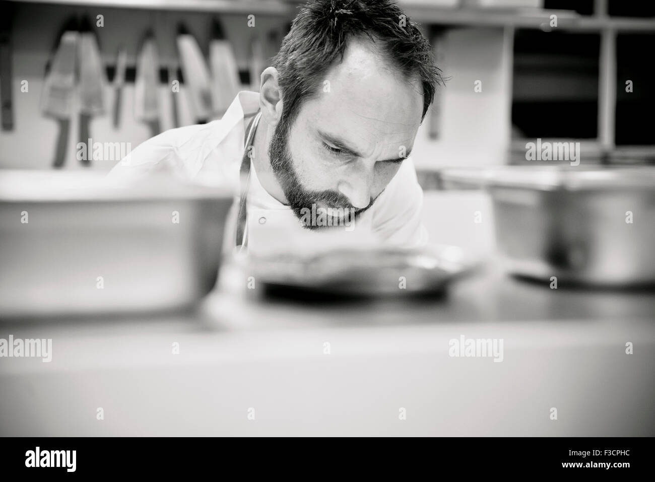 Kitchen uniforms hi-res stock photography and images - Alamy
