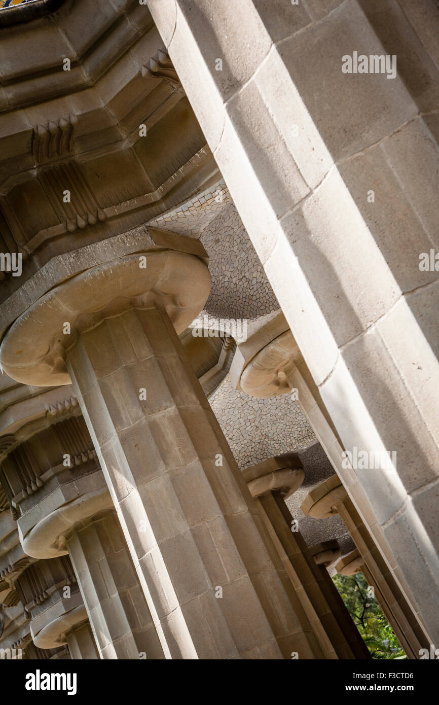 Room of 100 Columns, doric columns hold the square above in Park Guell ...