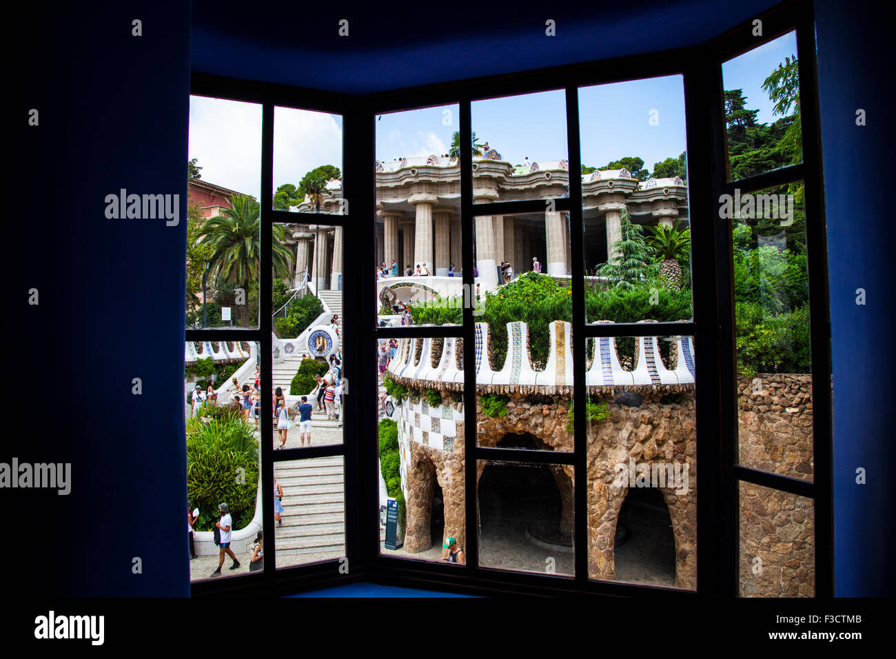 Guardian house hi-res stock photography and images - Alamy