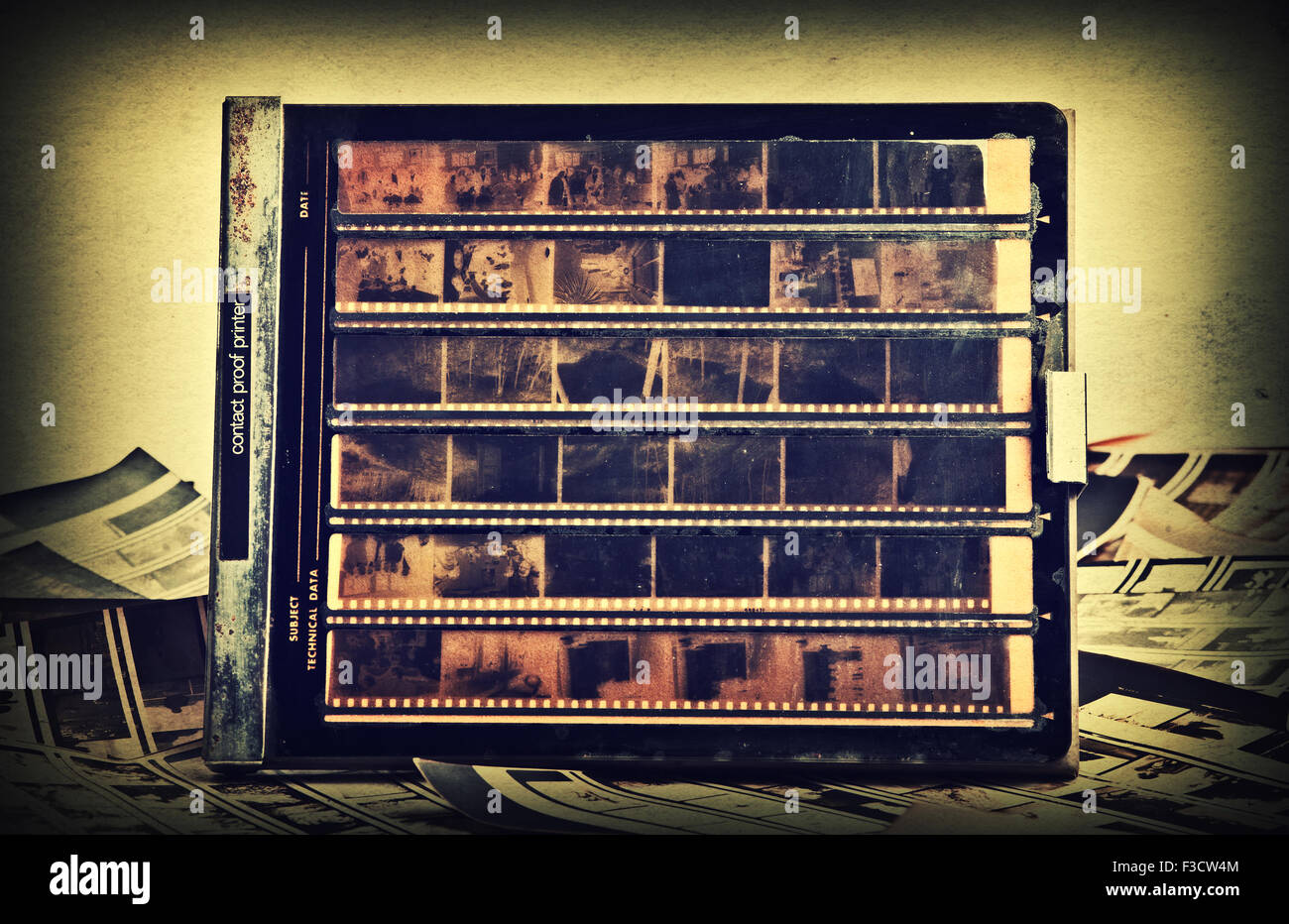 vintage contact proof printer for film Stock Photo - Alamy