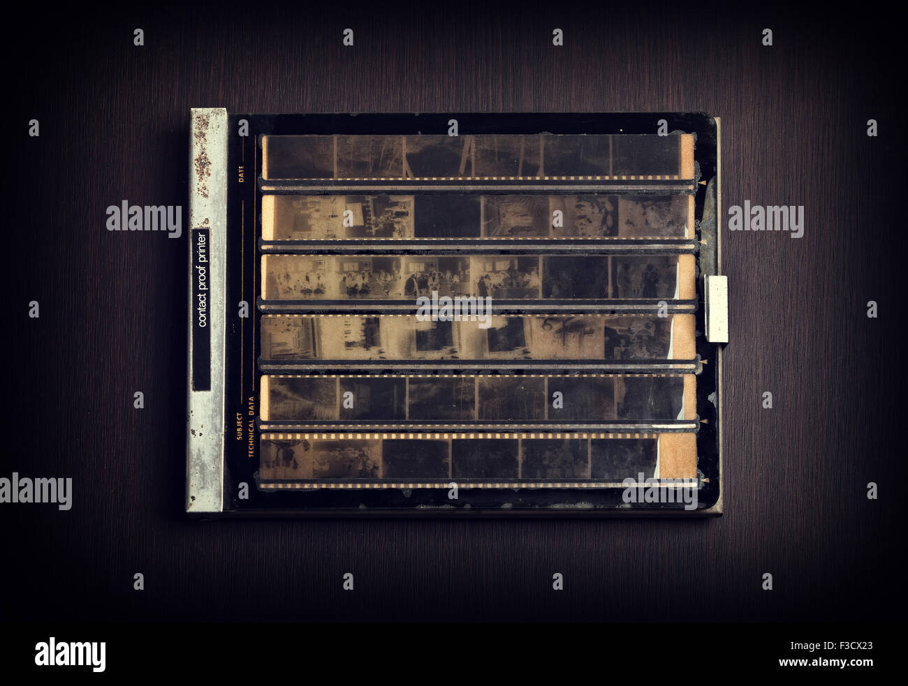 Contact proof hi-res stock photography and images - Alamy