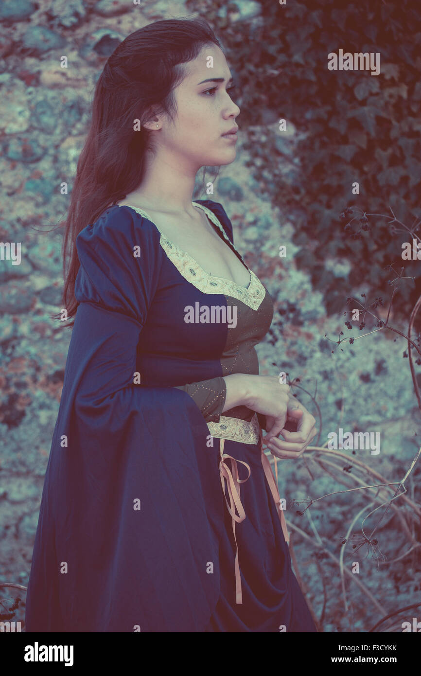 Beautiful medieval woman Stock Photo - Alamy