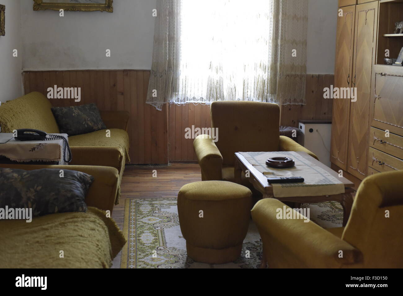 Time capsule (interior), European fifties interior frozen in time Stock ...