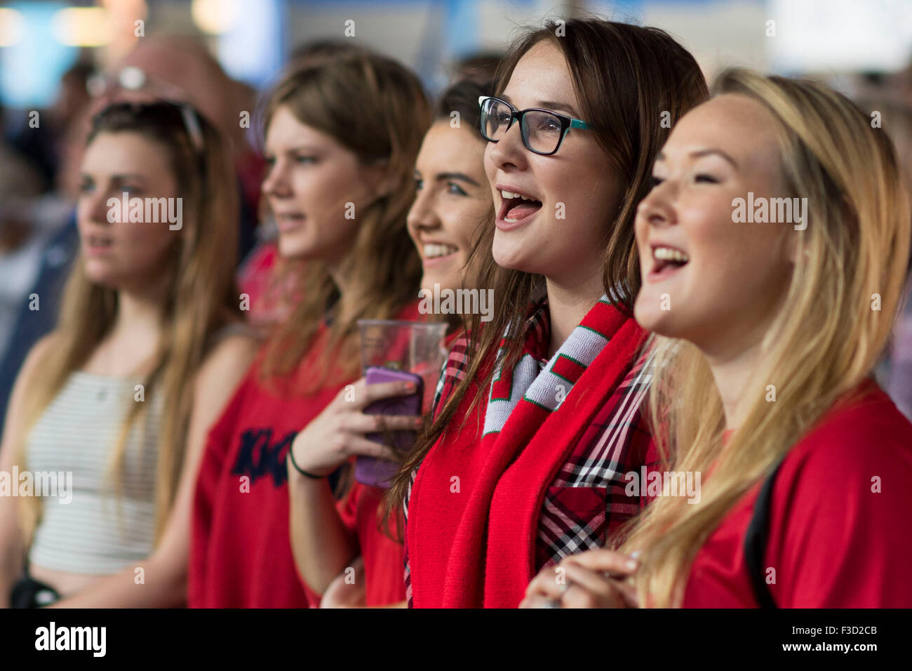 Wales rugby fans support Wales as they watch the Rugby World Cup 2015 ...