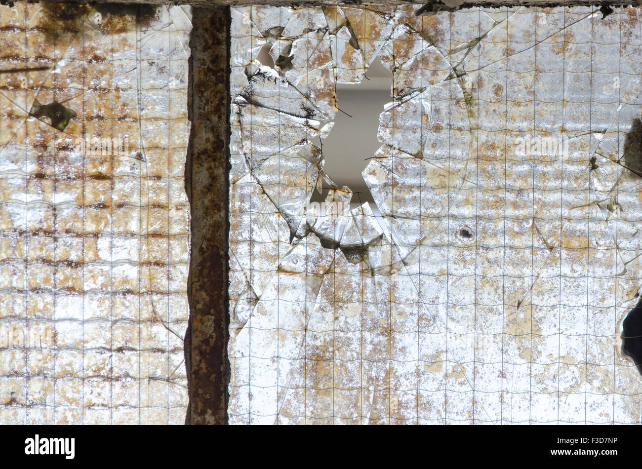 Pane windows hi-res stock photography and images - Alamy