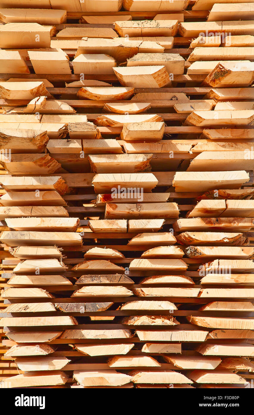 Stack of new wooden studs at the lumber yard Stock Photo - Alamy