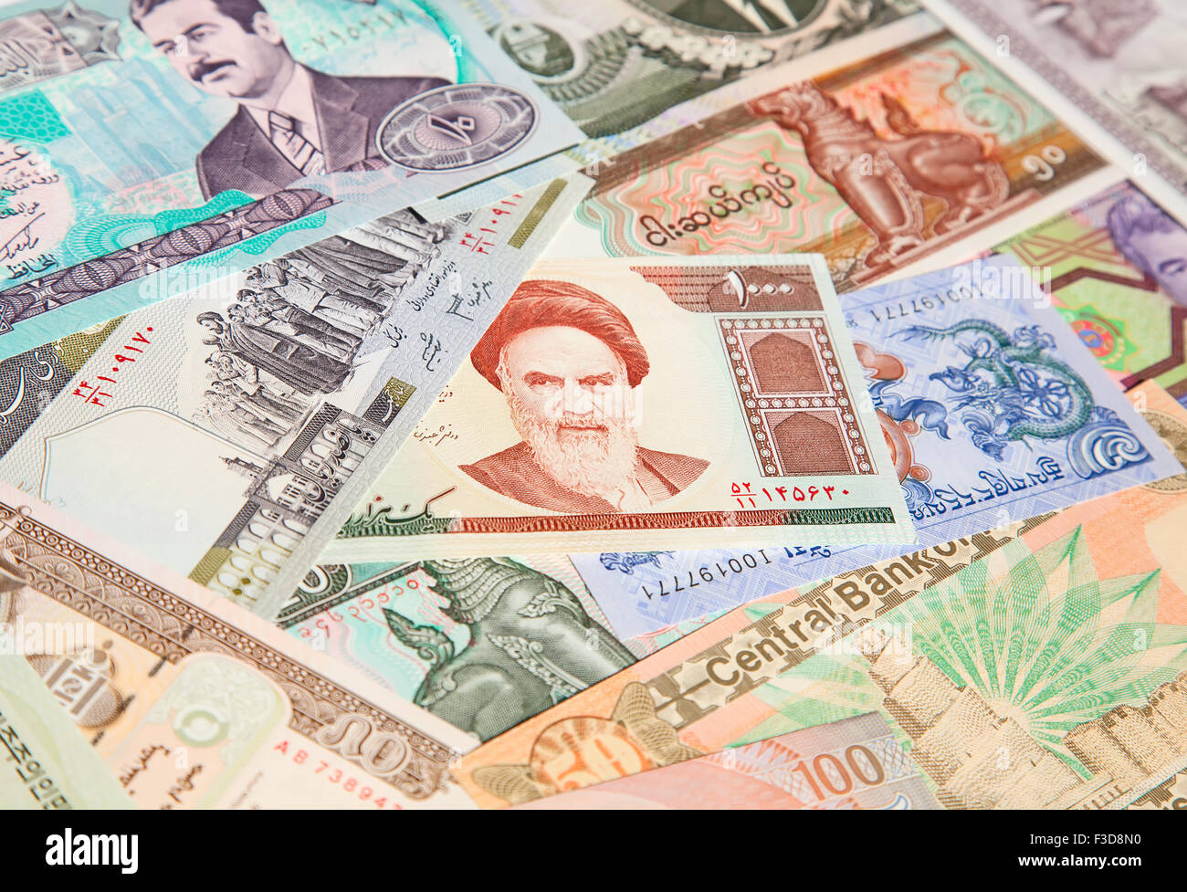 Variety of Middle East banknotes Stock Photo - Alamy