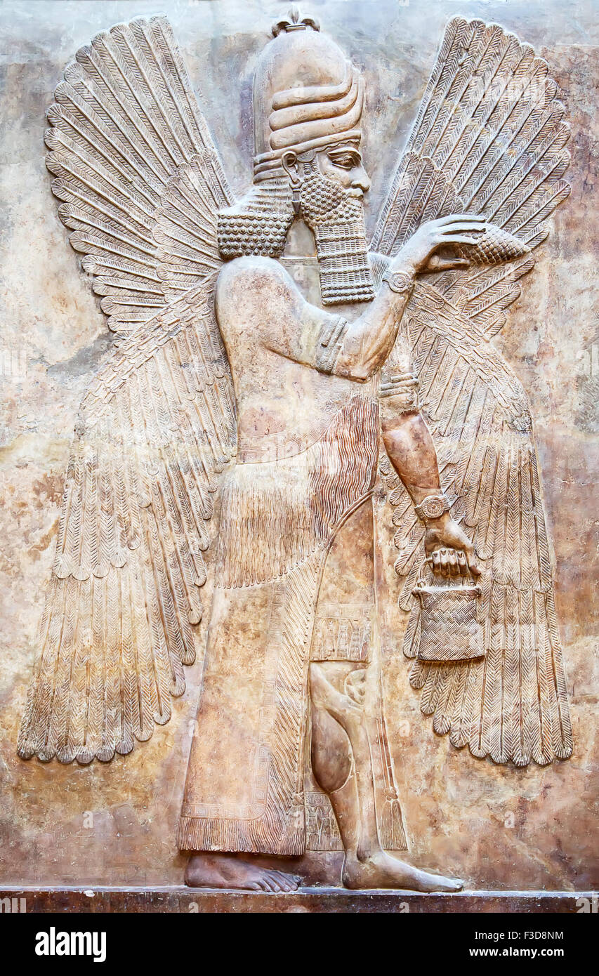 Ancient sumerian stone carving with cuneiform scripting Stock Photo - Alamy