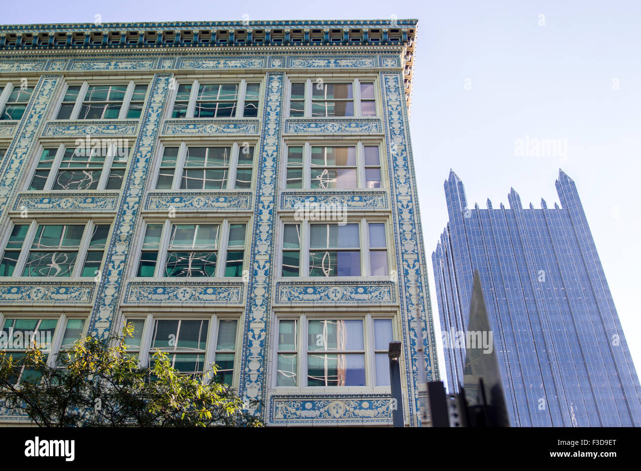 Classical & Modern Architecture, Downtown Pittsburgh Stock Photo - Alamy