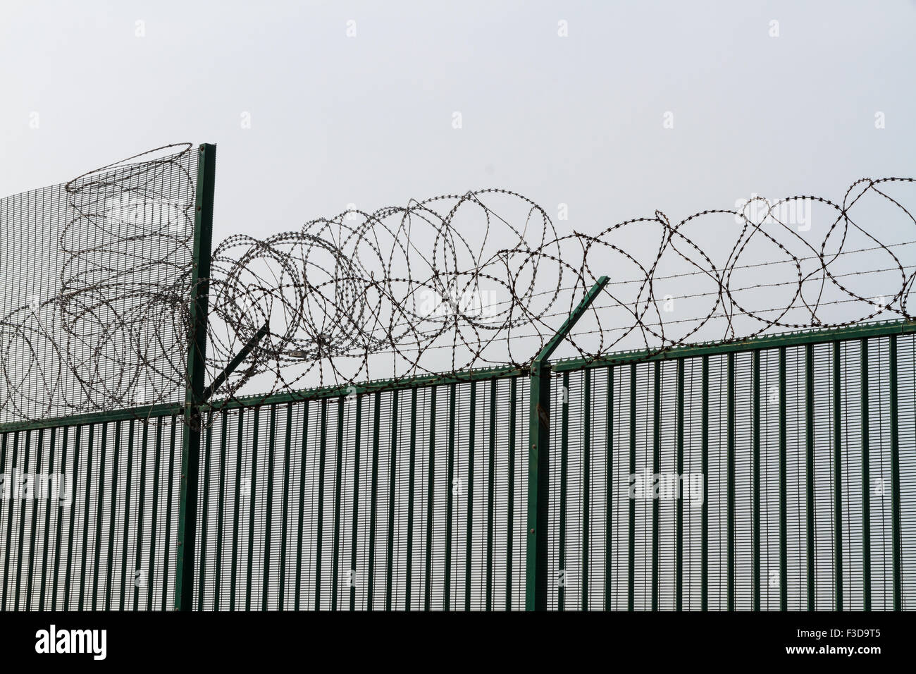 Ferry terminal dunkirk hi-res stock photography and images - Alamy