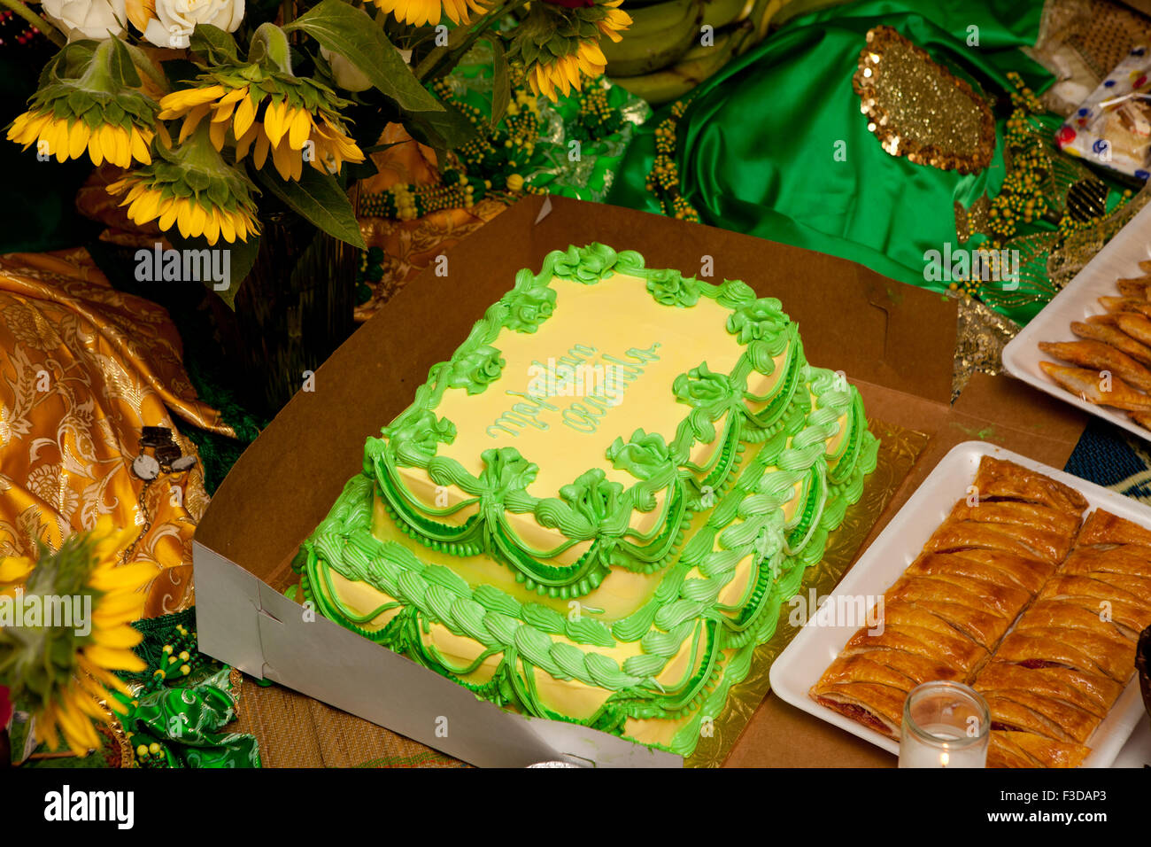 Orula Throne Cake Offering Stock Photo - Alamy