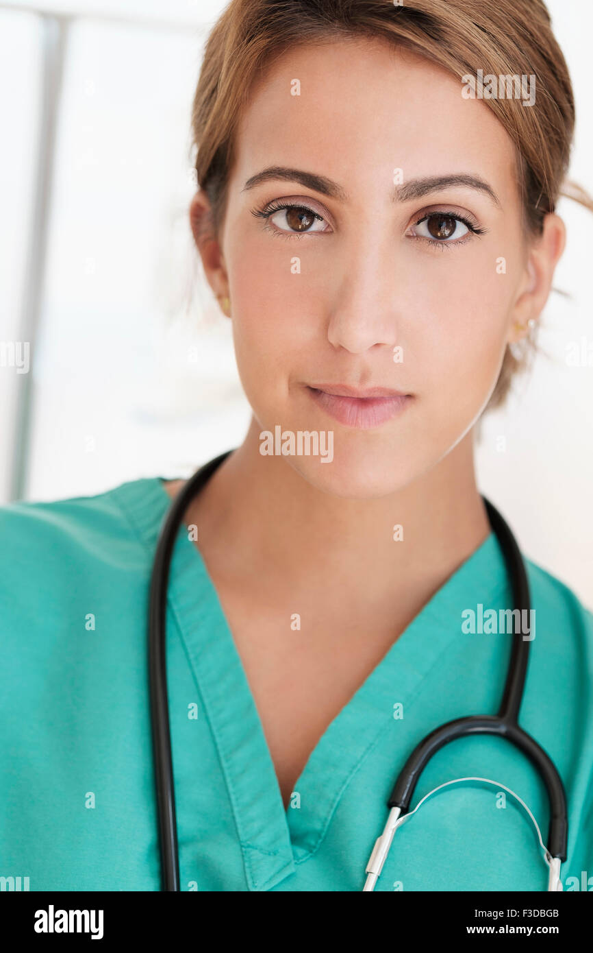 Doctor back view hospital hi-res stock photography and images - Alamy