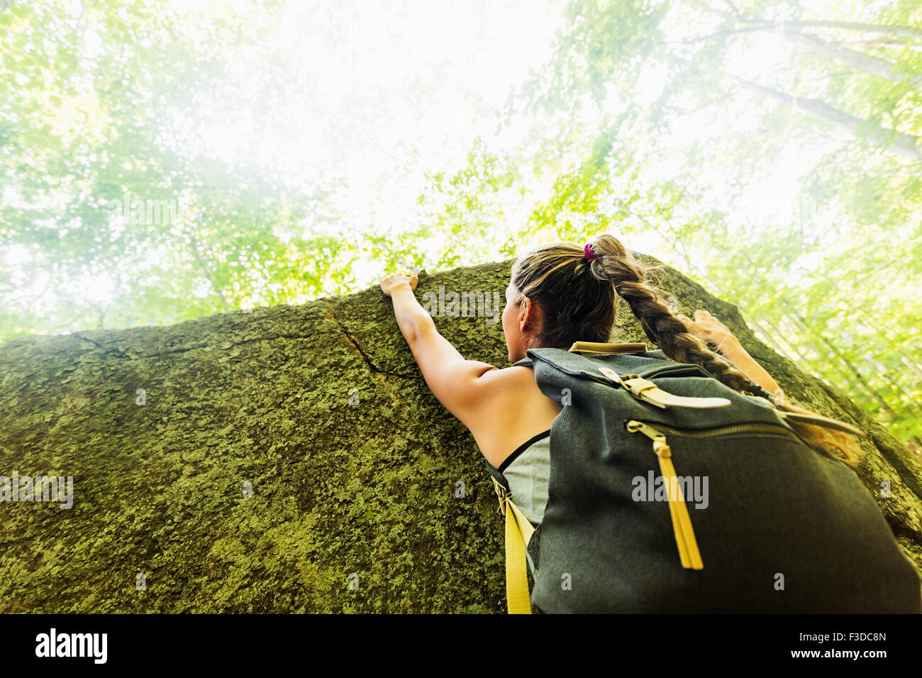 Young rock climbing in nature hi-res stock photography and images - Alamy